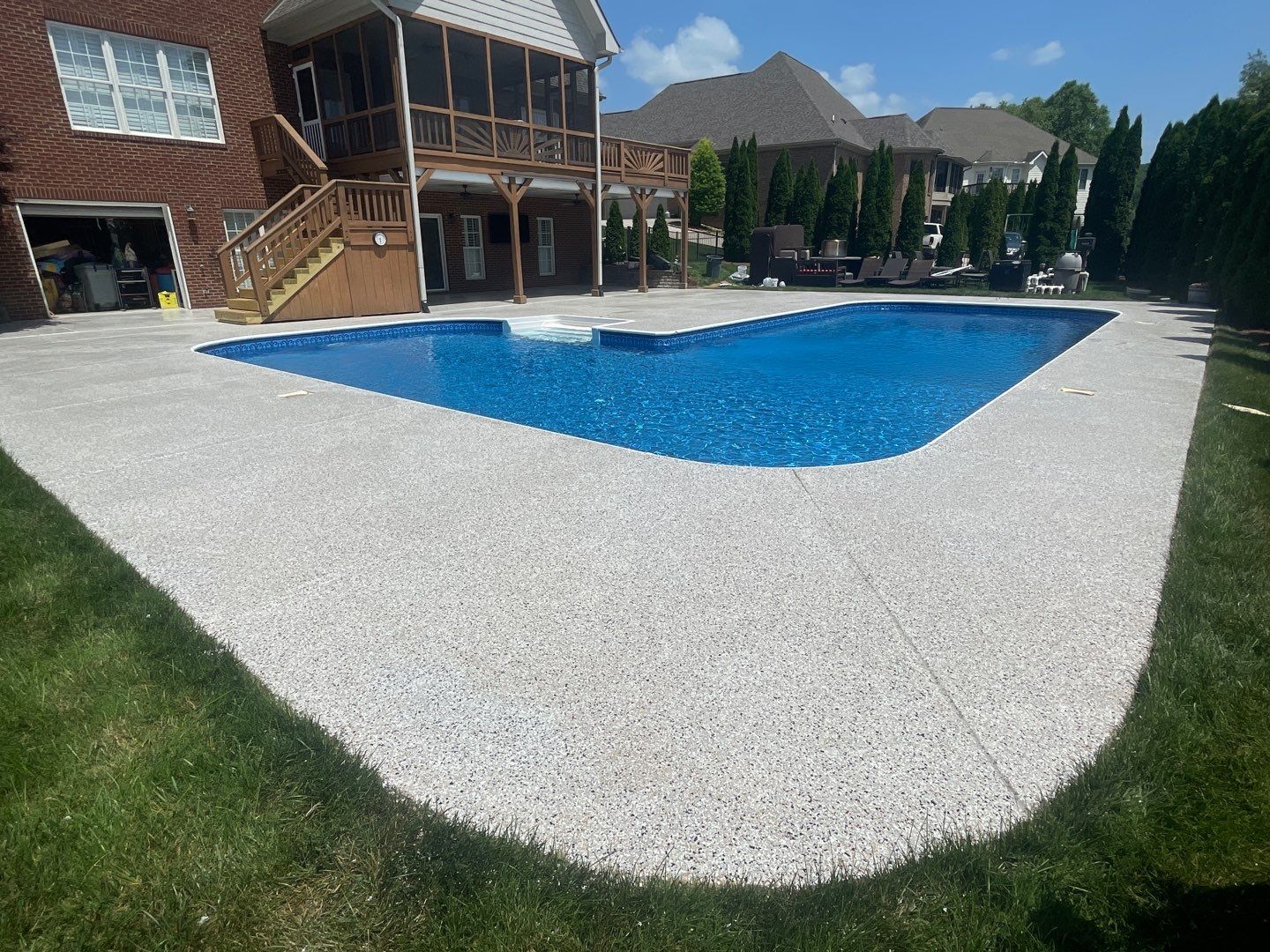 Pool Deck Coatings Prevent Slips in Portland | Complete Coatings NW